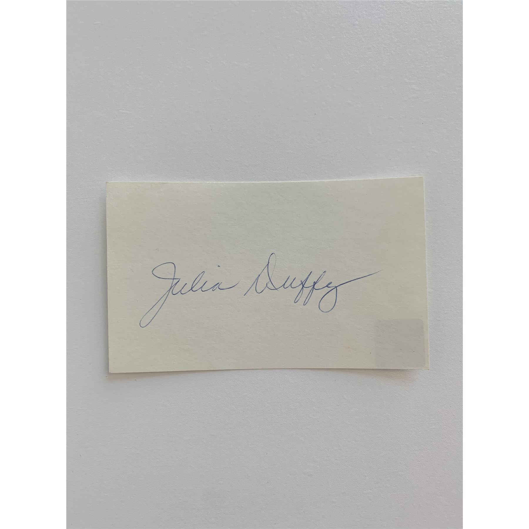 Julia Duffy original signature