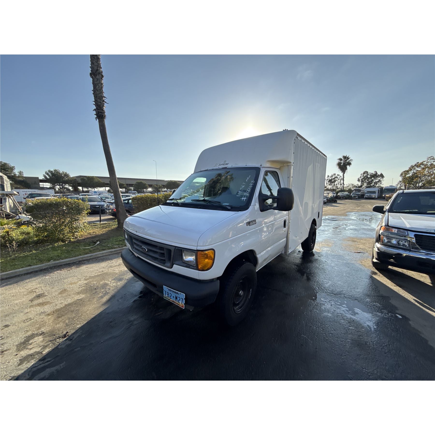 2004 Ford E-350