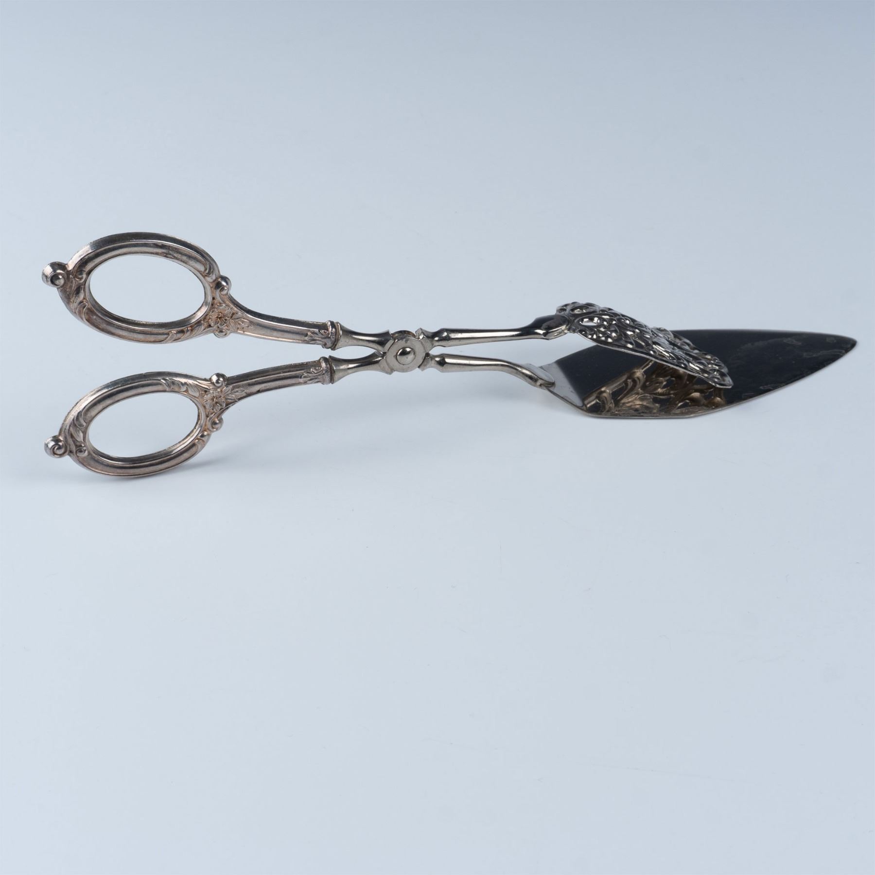 Sterling Silver Victorian-Style Pastry Server Scissor Tongs