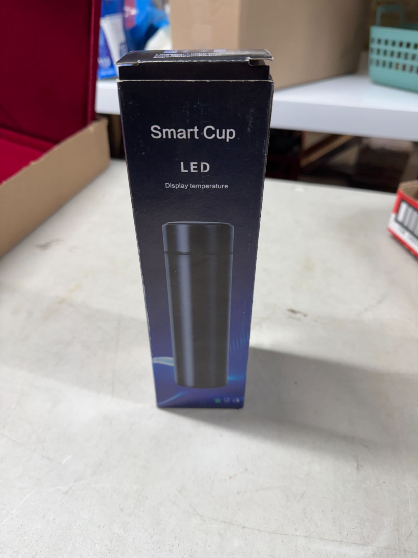 Smart cup LED temperature display
