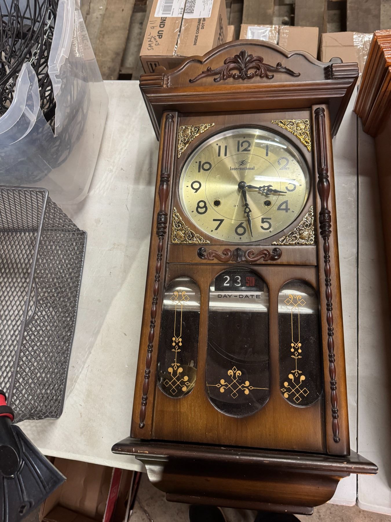 International 31 day clock