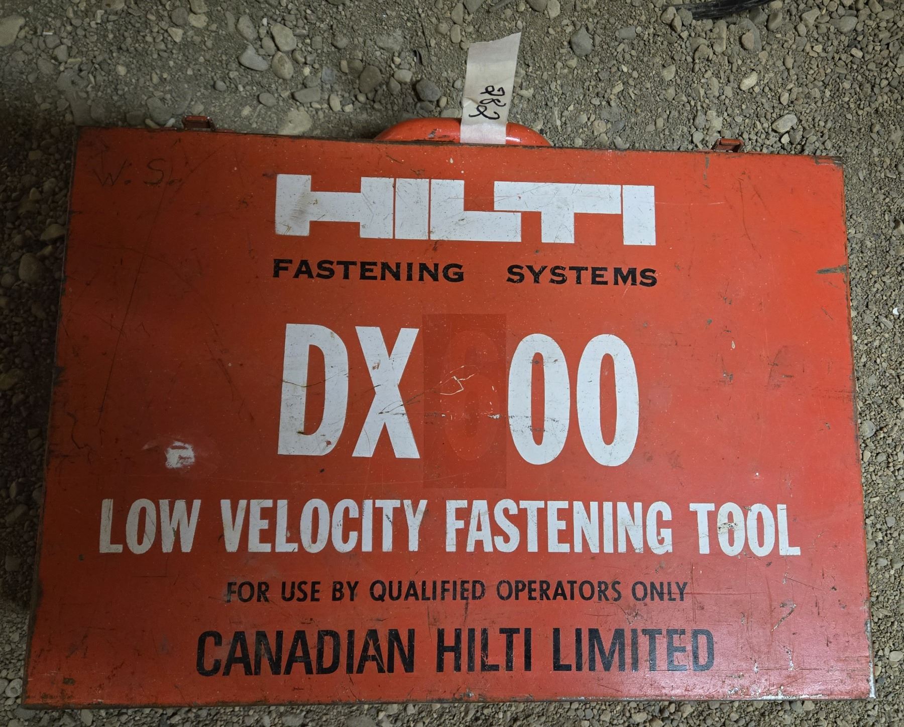 HILTI NAIL GUN - Schmalz Auctions
