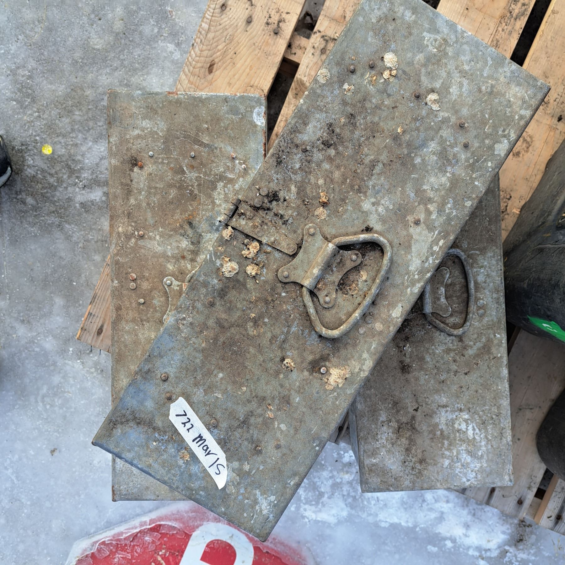 3 metal tool chests - Schmalz Auctions
