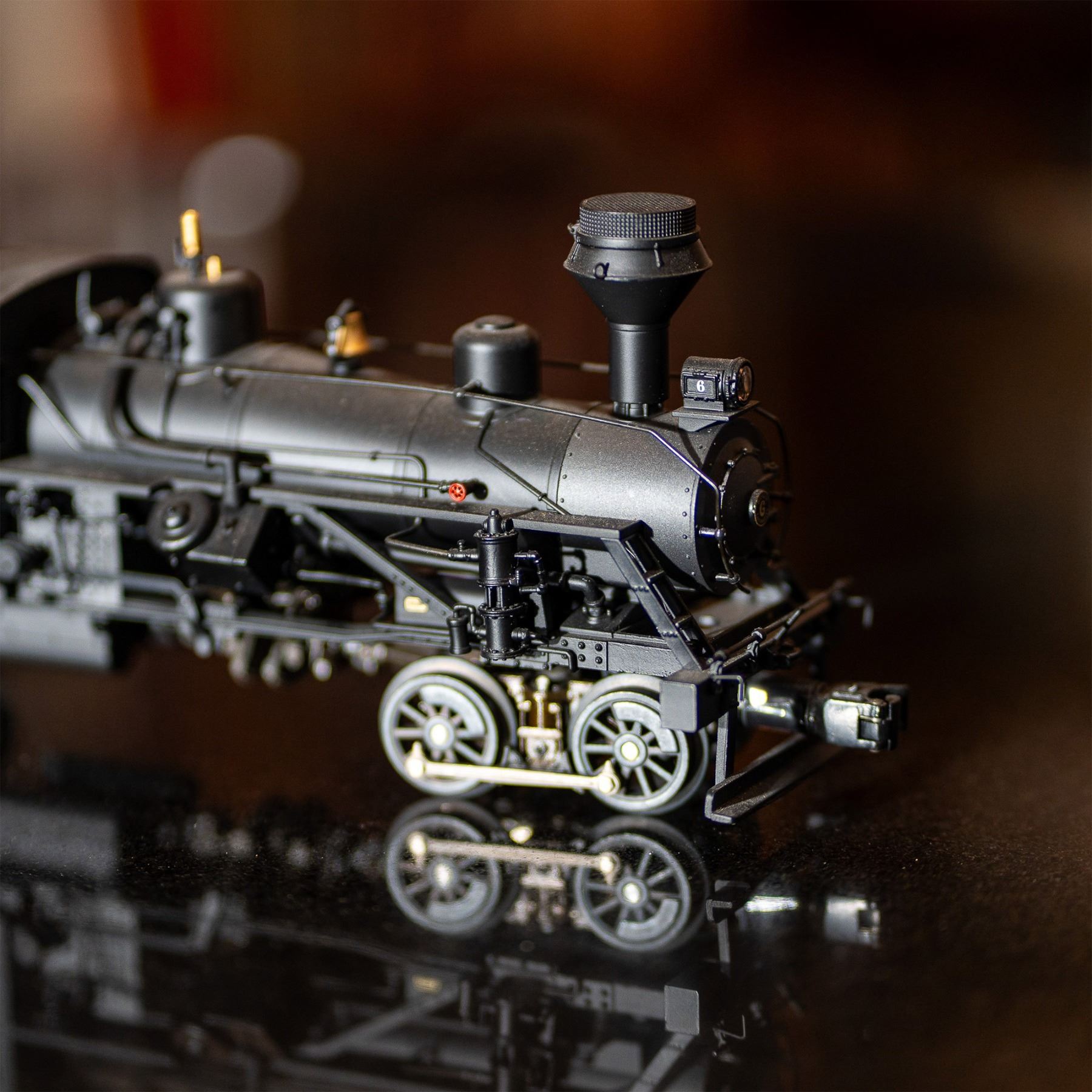 Lionel Cass Scenic Railroad Heisler Locomotive and Tender