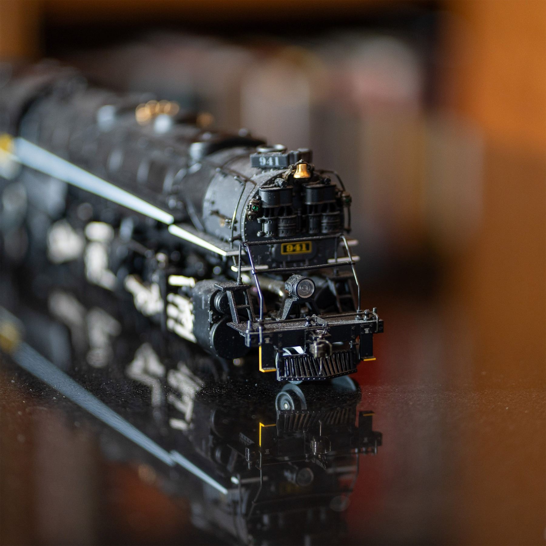 Lionel NKP Mallet Steam Engine and Tender, Nickel Plate Road