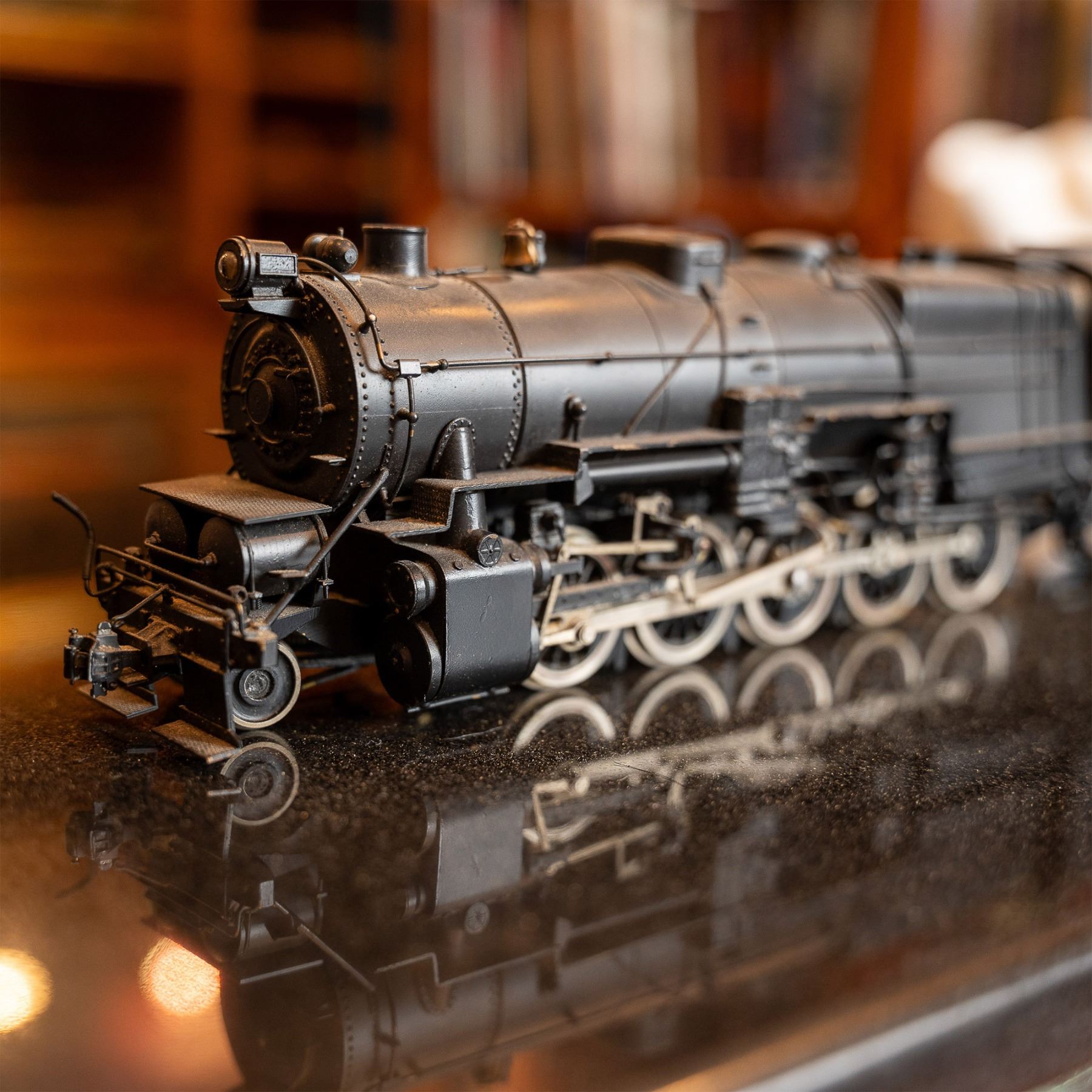 Sunset Models Steam Locomotive & Tender