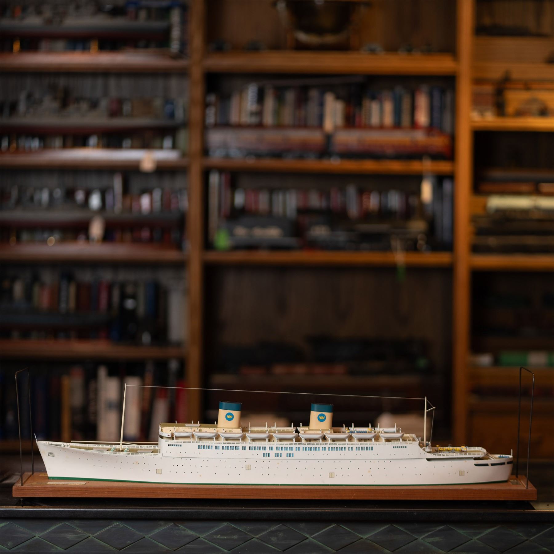 Rocacci Handcrafted Scale Model Ship SS Homeric, 1/350