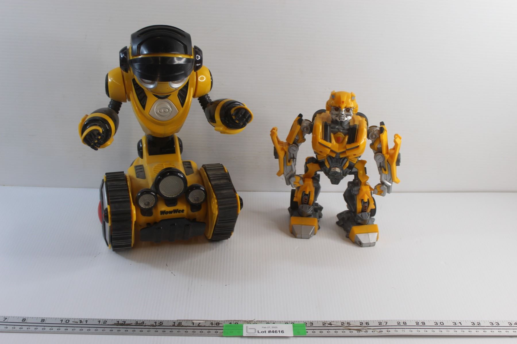 WowWee & Transformers Bumble Bee Toys - Bodnarus Auctioneering