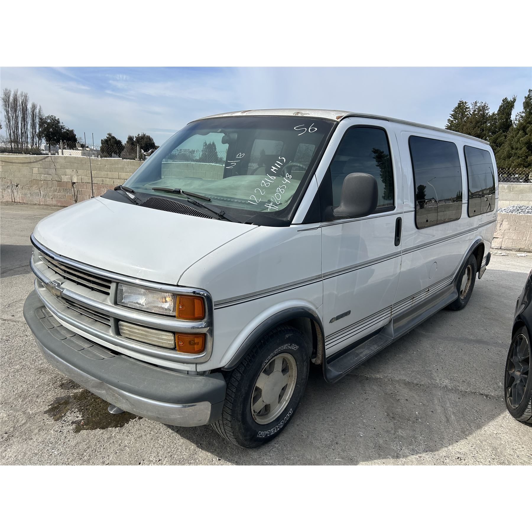 2000 Chevrolet Express