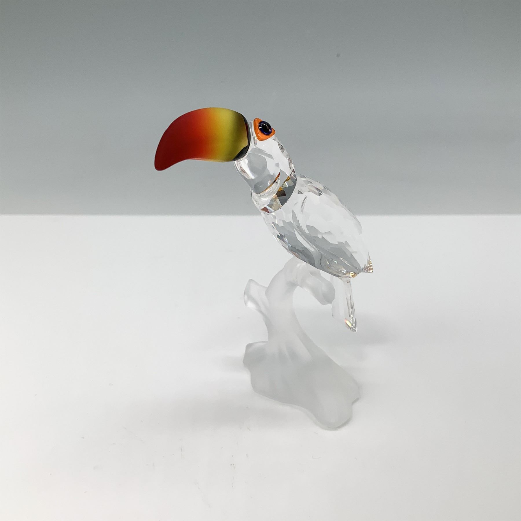 Swarovski Crystal Figurine, Toucan with Original Box