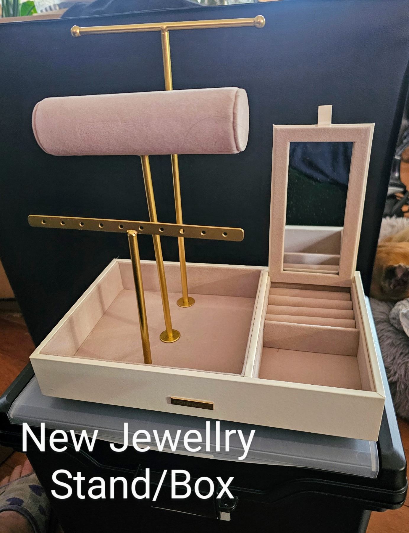 Jewelry Stand