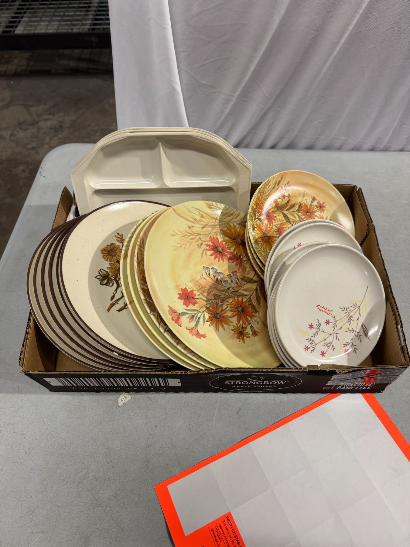 Maplex Malmac Toronto dinnerware