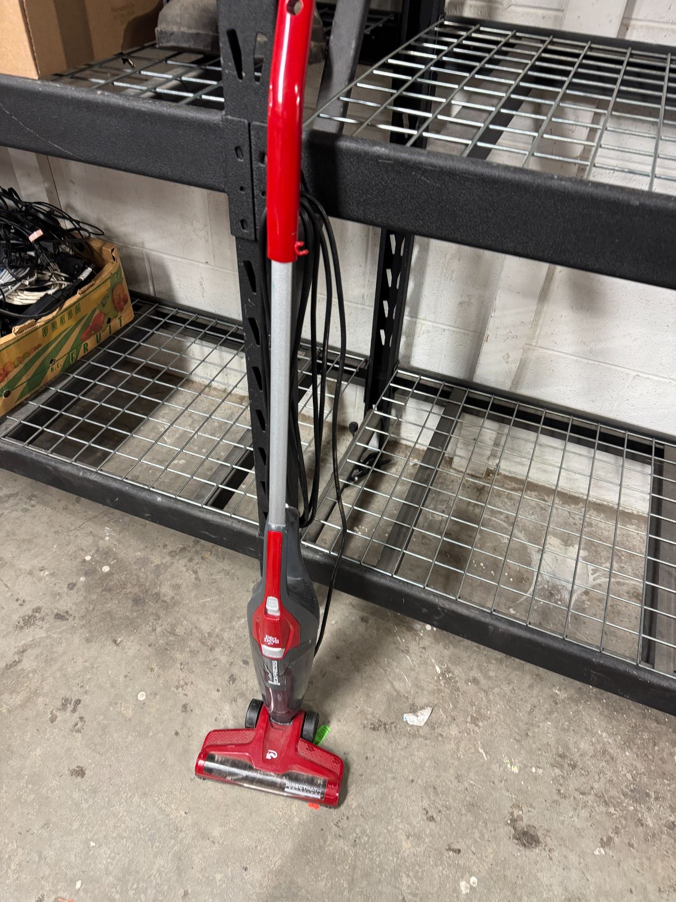 Dirt devil vacuum