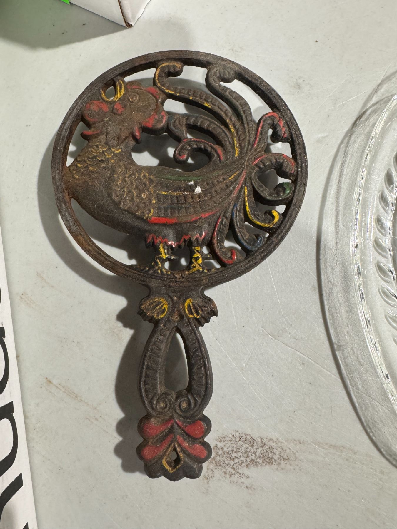 Wilton cast-iron trivet