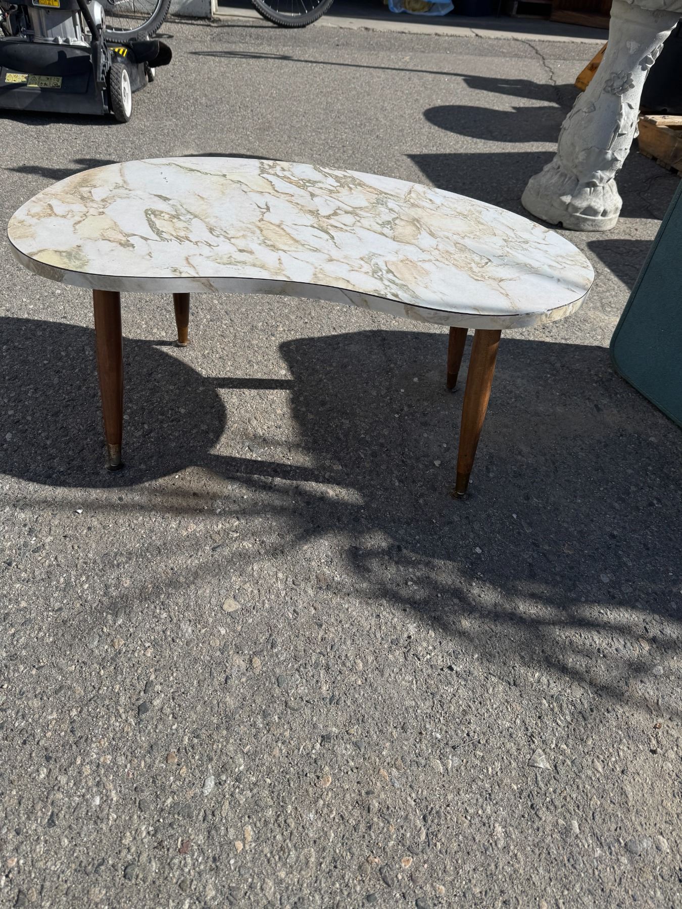 Vintage kidney shape