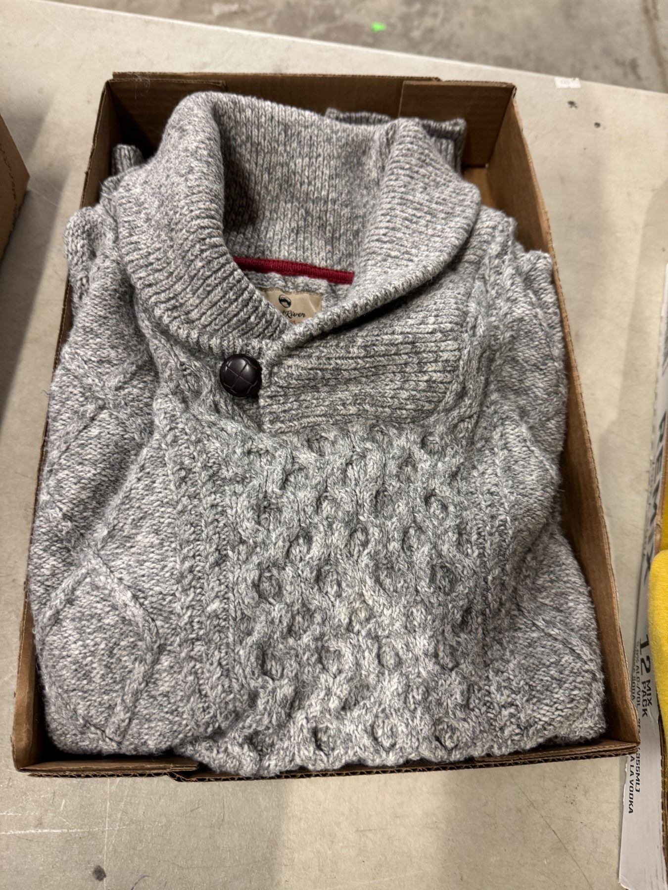 Winter River extra large sweater,