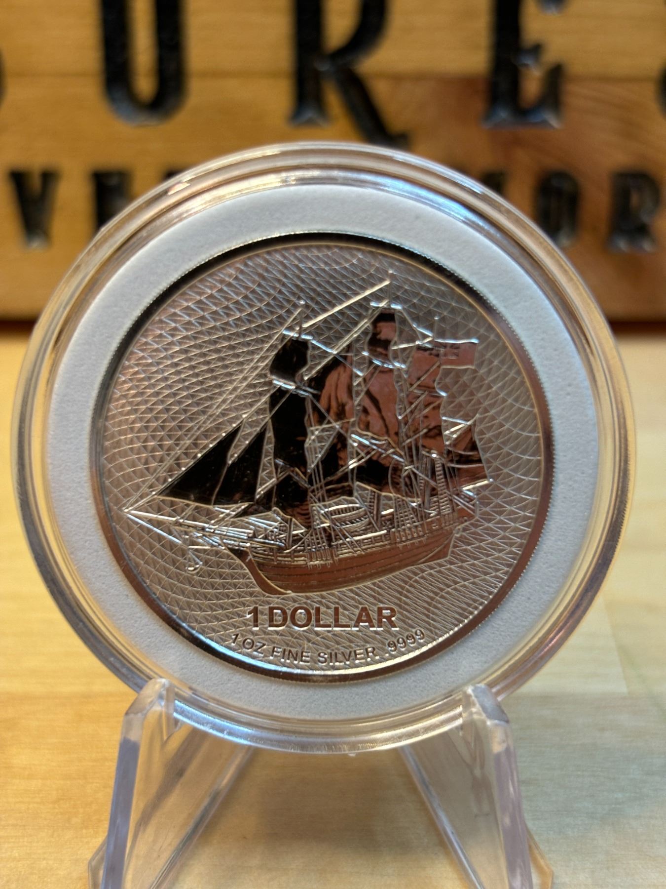 Lot 86-1) 1 oz Cook Island Silver coin