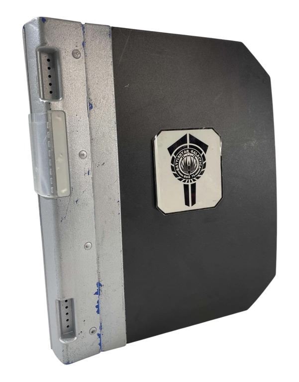 Battlestar Galactica (2004 - 2009) - Galactica Crew Binder