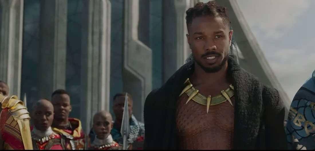 Black Panther (2018) - Killmonger (Michael B. Jordan) Necklace With Display