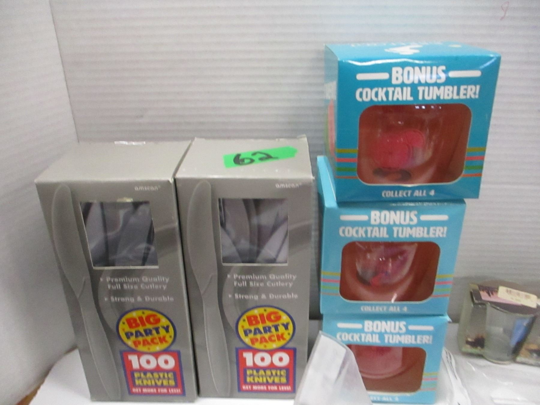 FLAT C/W CUTLERY, HAIR DRYER, ETC