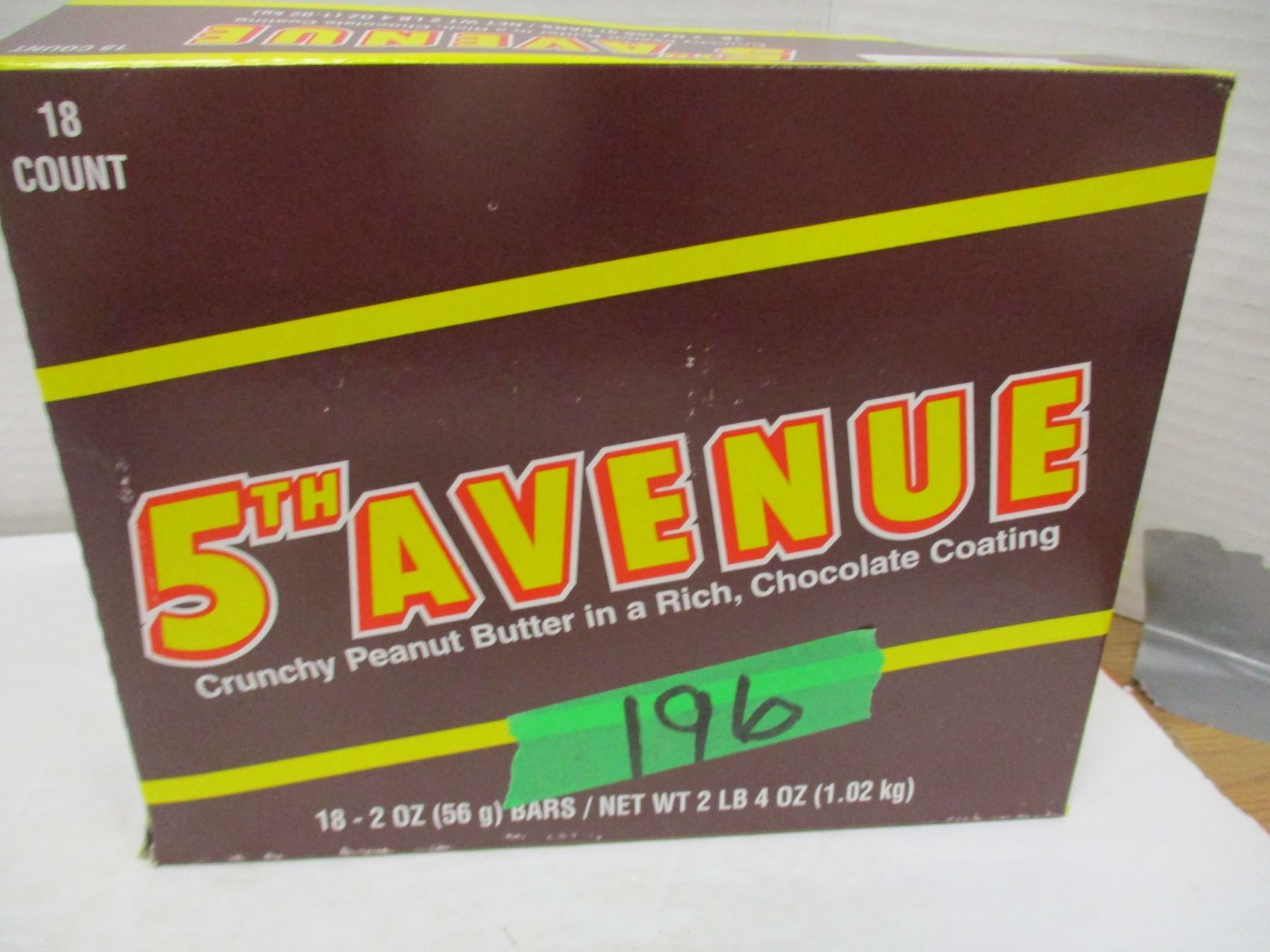 FREIGHT DAMAGE (AS IS): FIFTH AVENUE BARS (18) - BOX