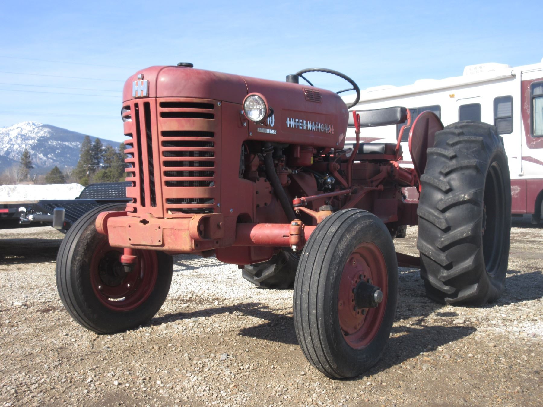 International 300 Utility Tractor- Torque Amplifier- Good Rubber- Older ...