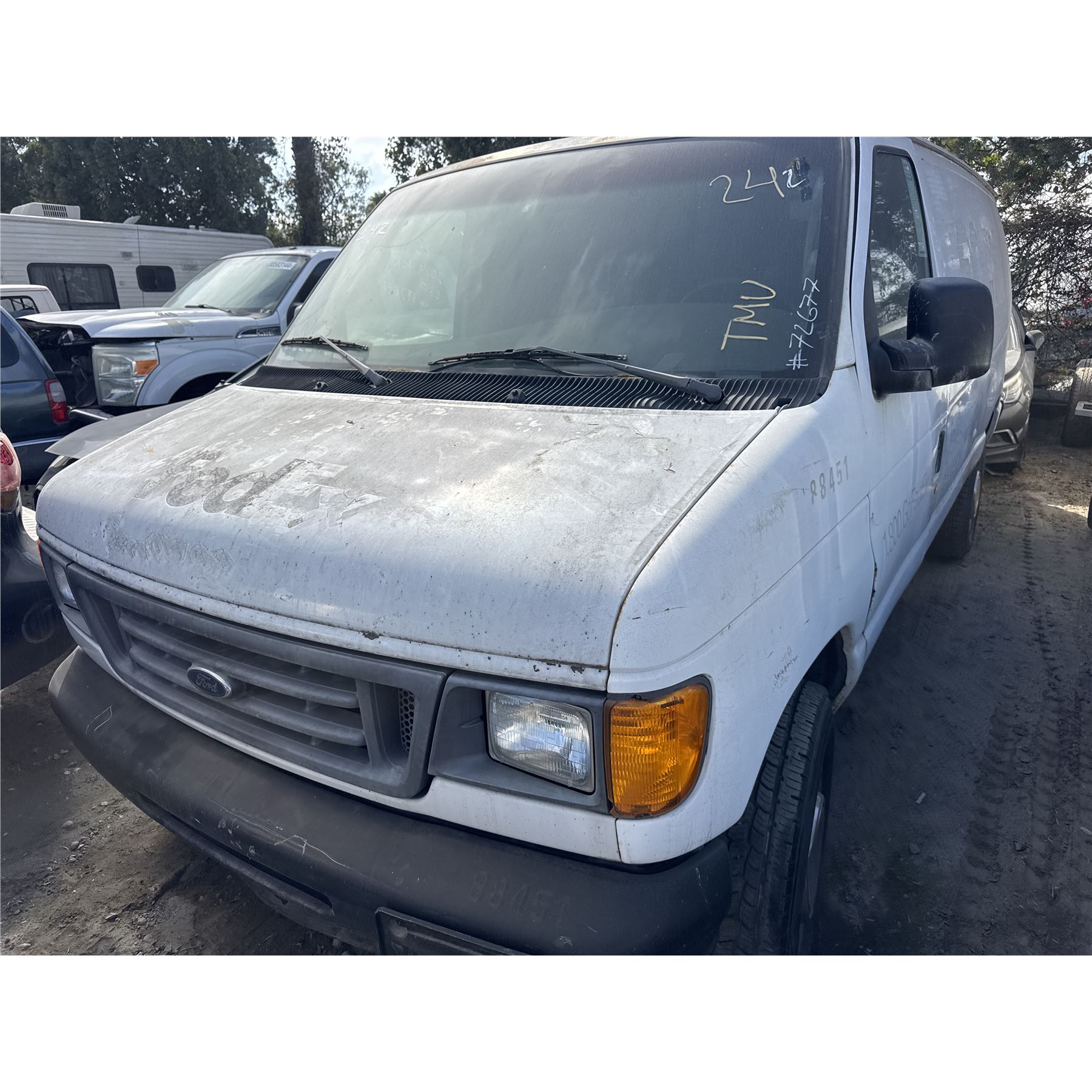 2004 Ford E-350