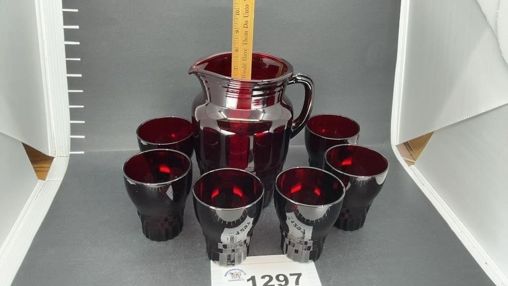 ANCHOR HOCKING ROYAL WINDSOR RUBY PITCHER W 6