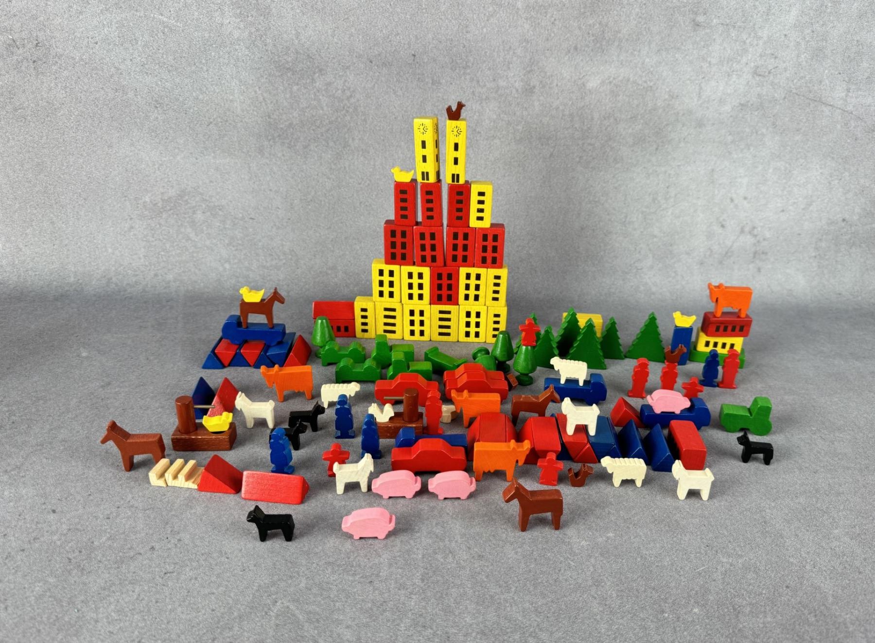 German Wood Blocks Farm Playset