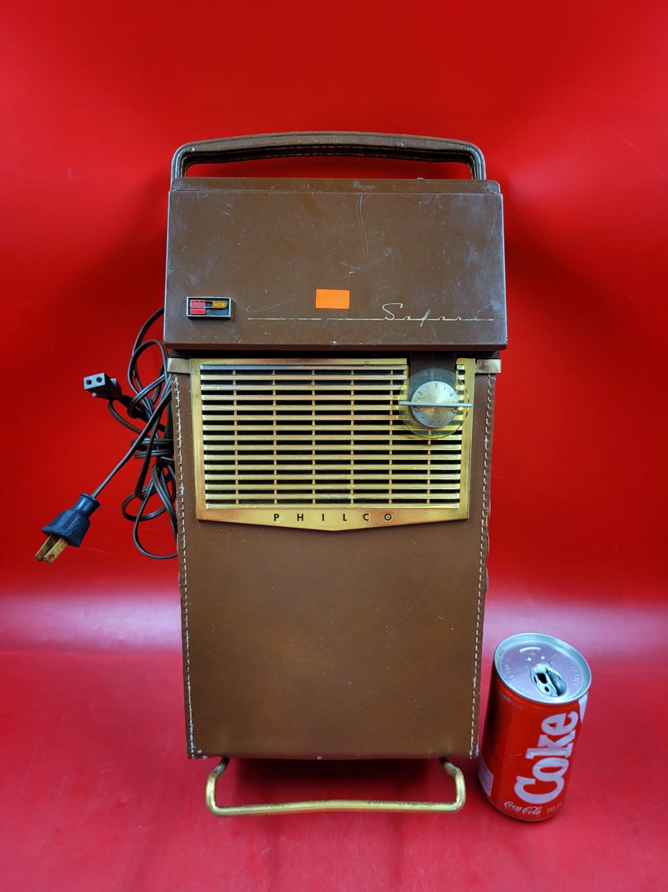 VTG Philco Safari Portable Transistor TV