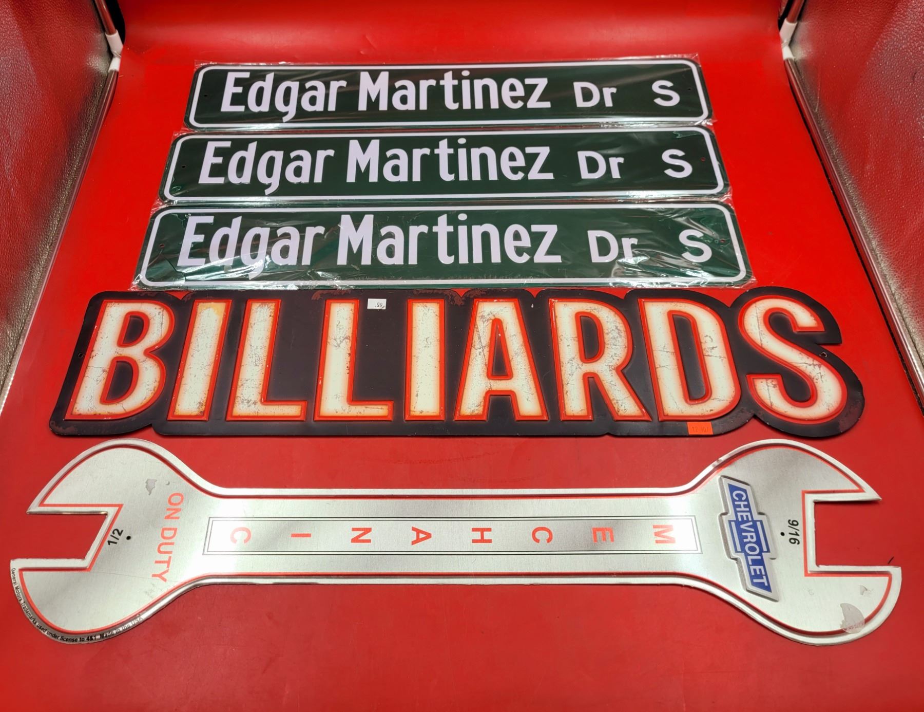 Edgar Martinez Dr S Decorative Street Signs, Billiards & Chevrolet ...