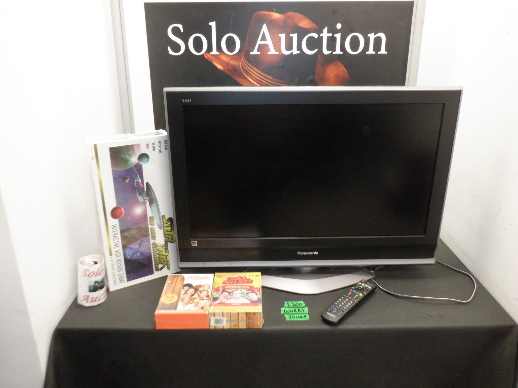 30 Inch TV by Panasonic with remote, comes with Trailer Park Boys ...