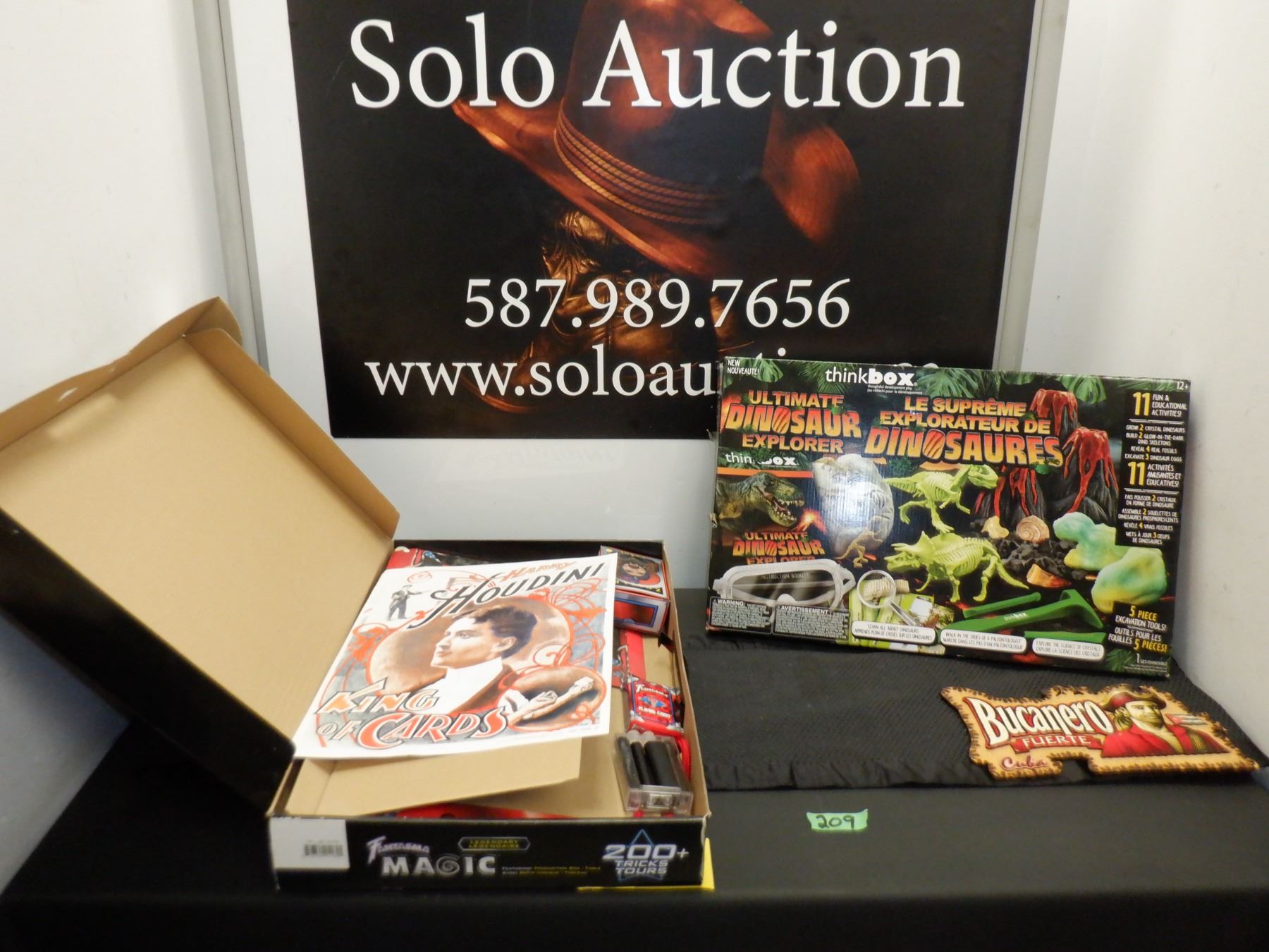 Houdini magic kit and Ultimate Dinosaur Explorer by ThinkBox