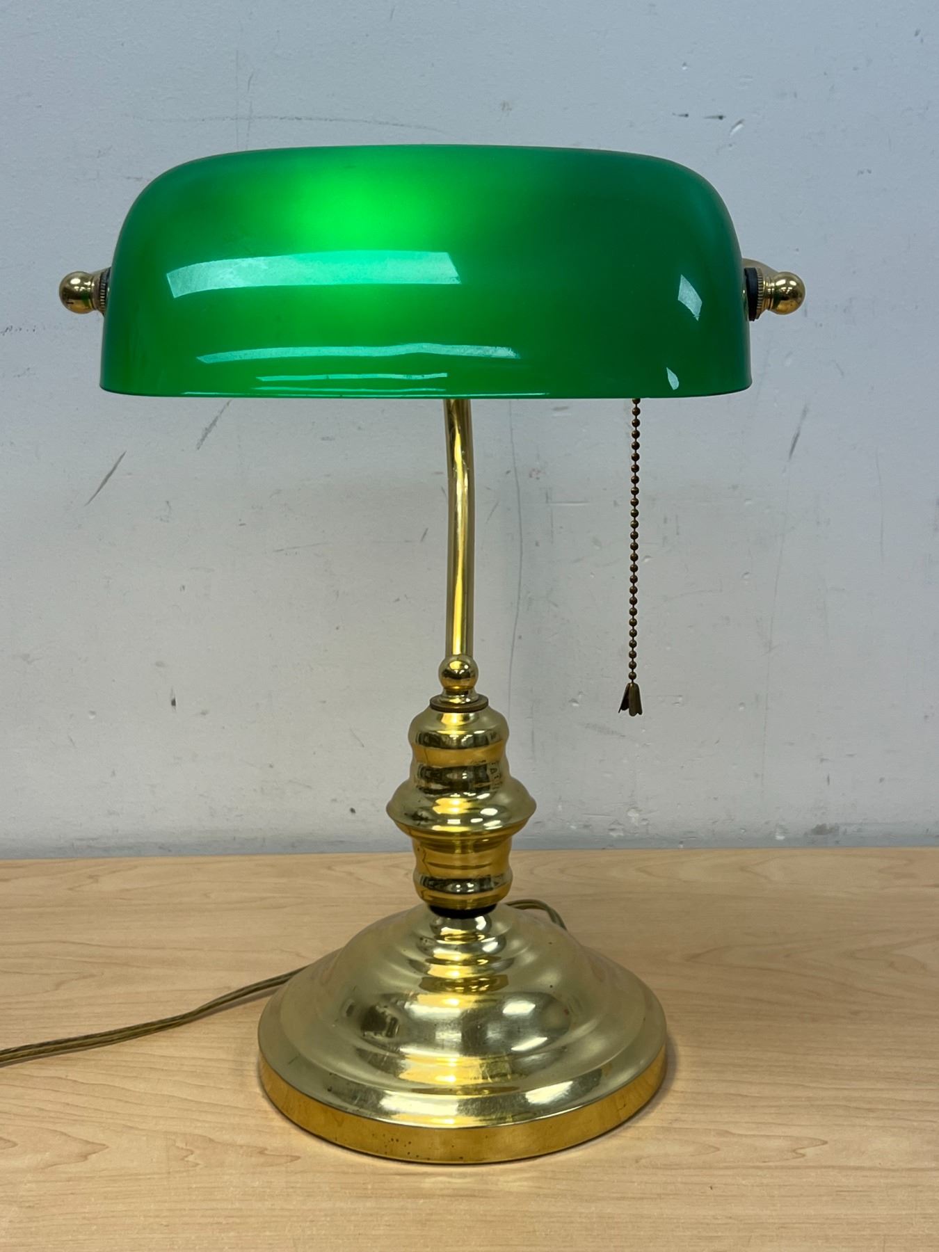 Green Glass Shade Bankers Style Desk Lamp 15"T 10"W