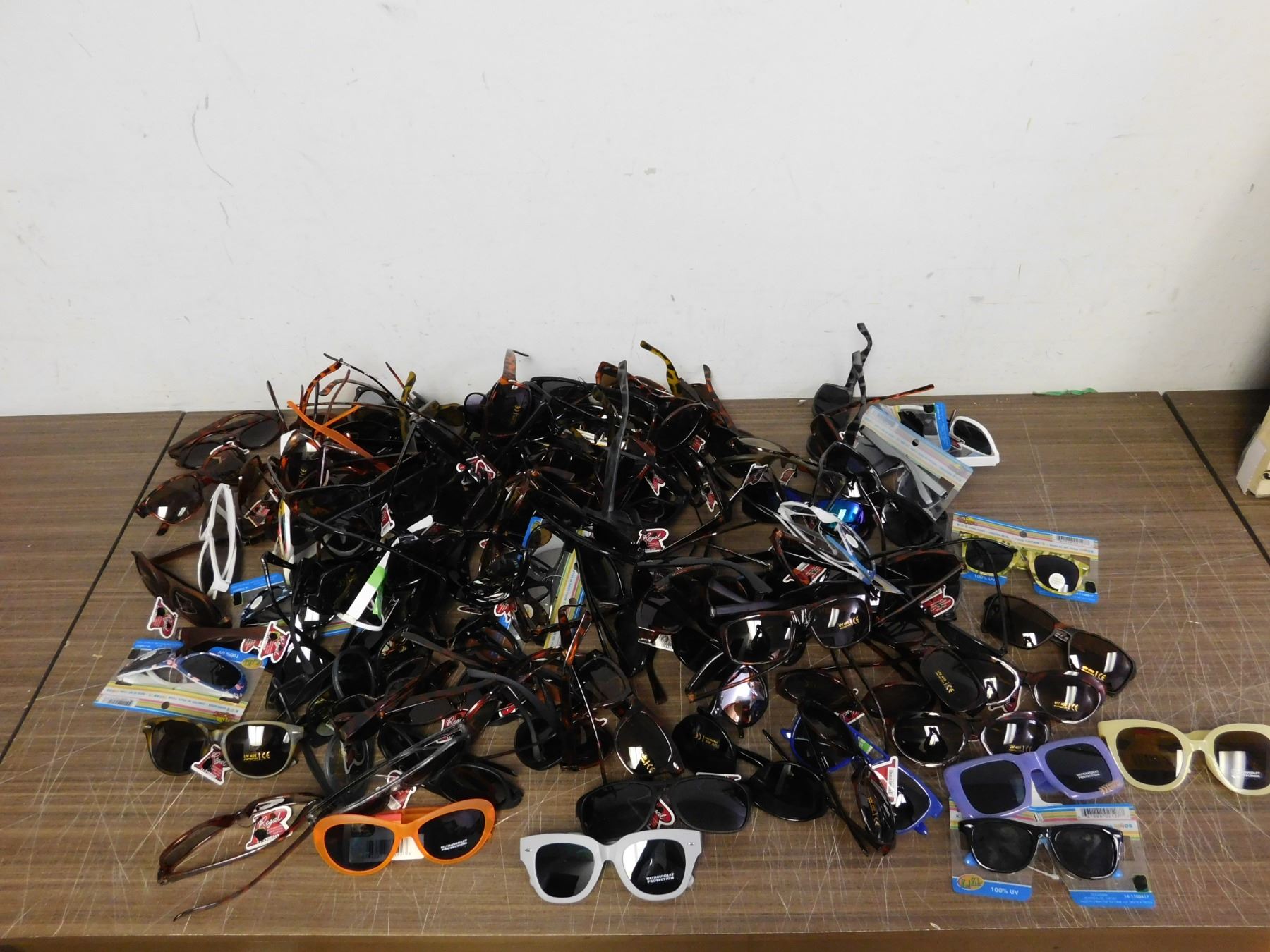 LARGE Bundle of New With Tags Sunglasses Assorted Styles / Sizes