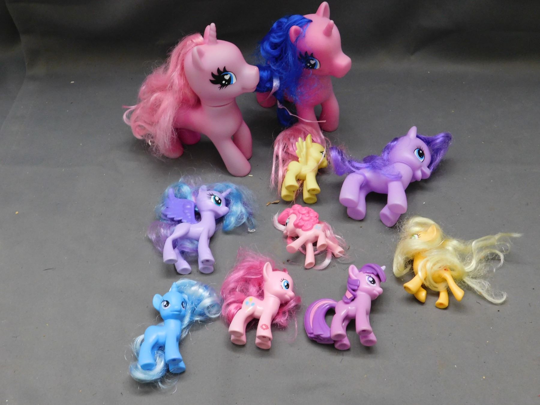Lot of 10 Modern MLP My Little Pony Toys