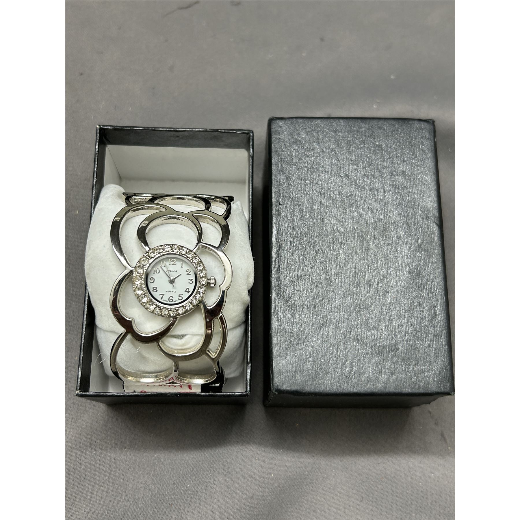 Ivana Trump Watch *new battery