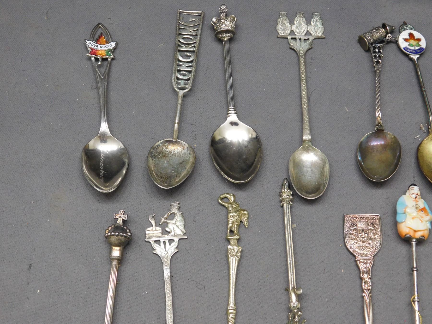 Lot of Vintage Antique Collectible Souvenir Spoons