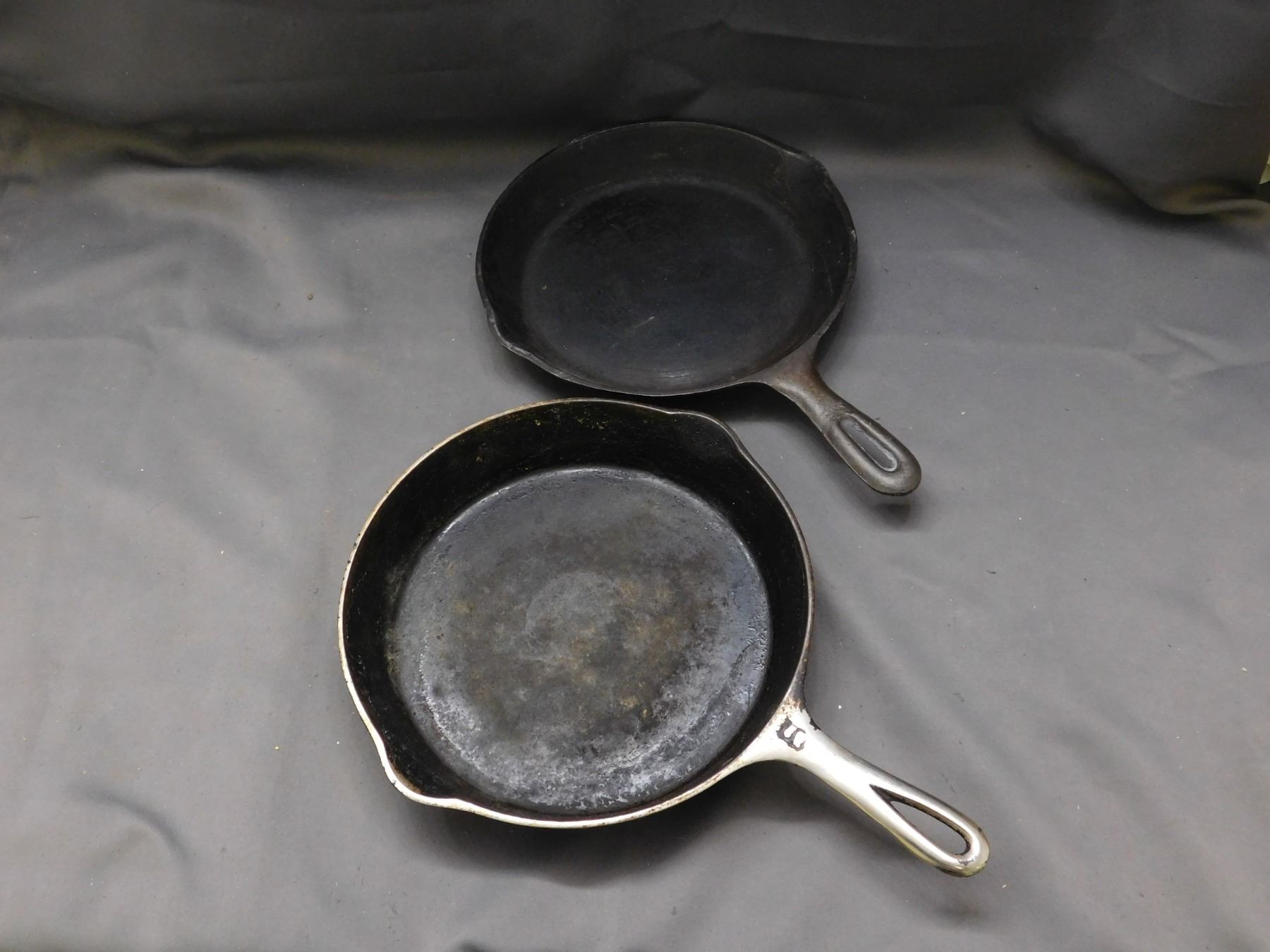 Pair of Cast Iron Pans Eatons, Taiwan Vintage