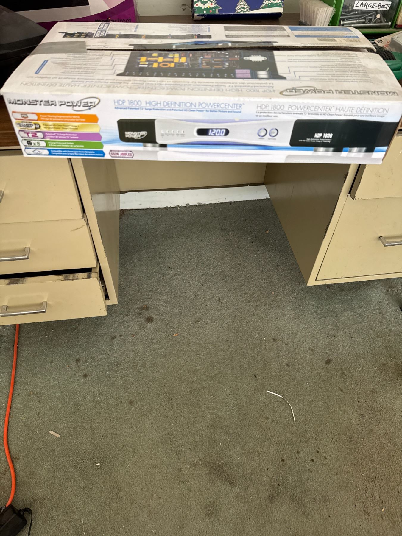 Monster power high definition power center