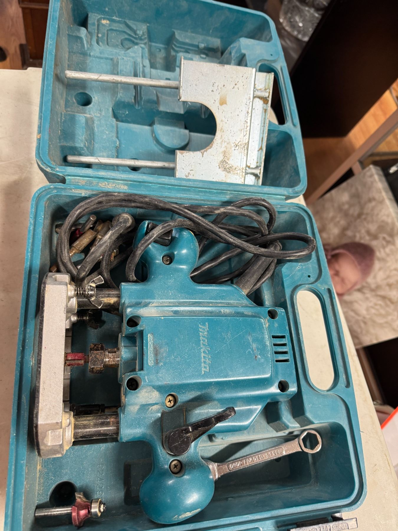 Makita router
