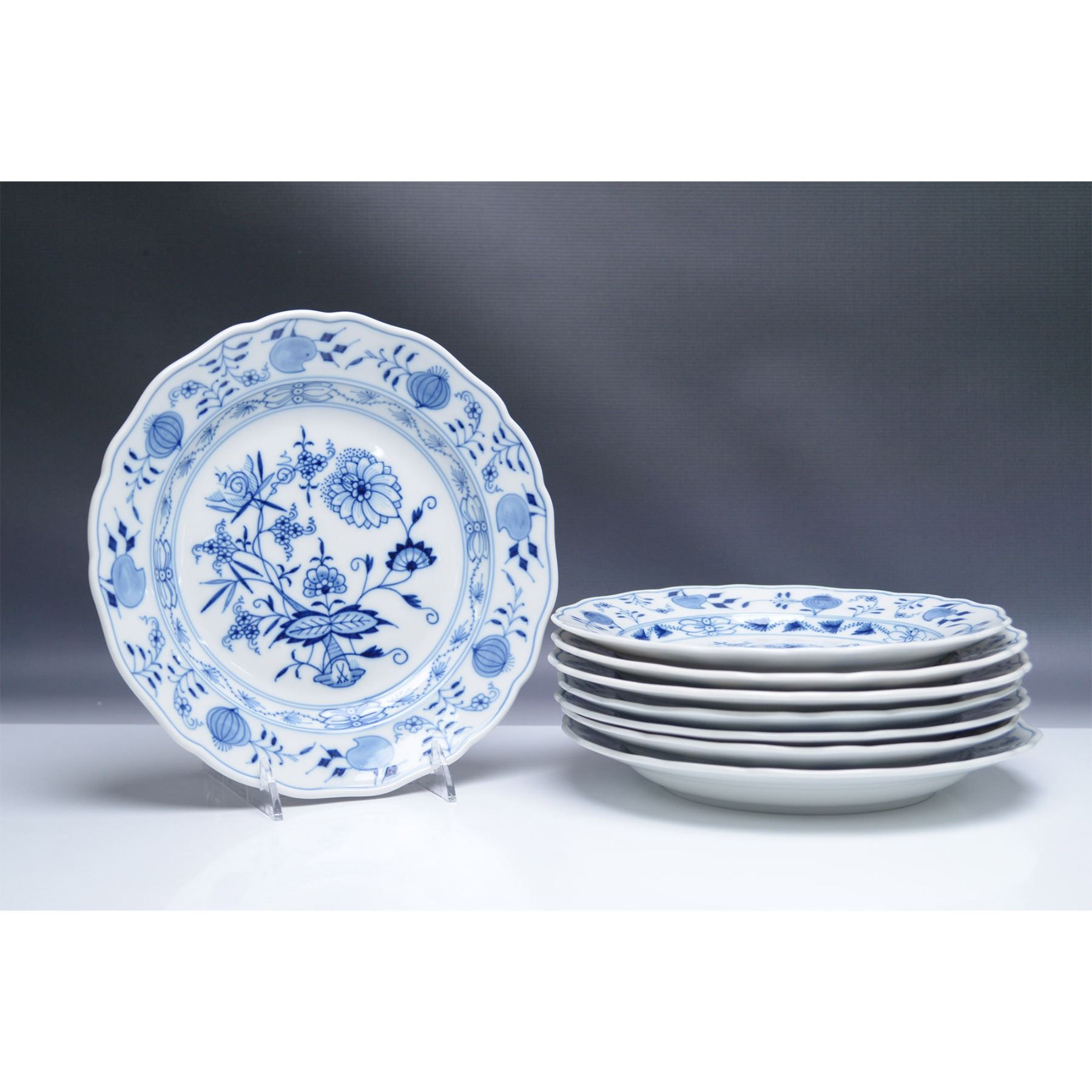 8pc Meissen Blue Onion Porcelain Plates