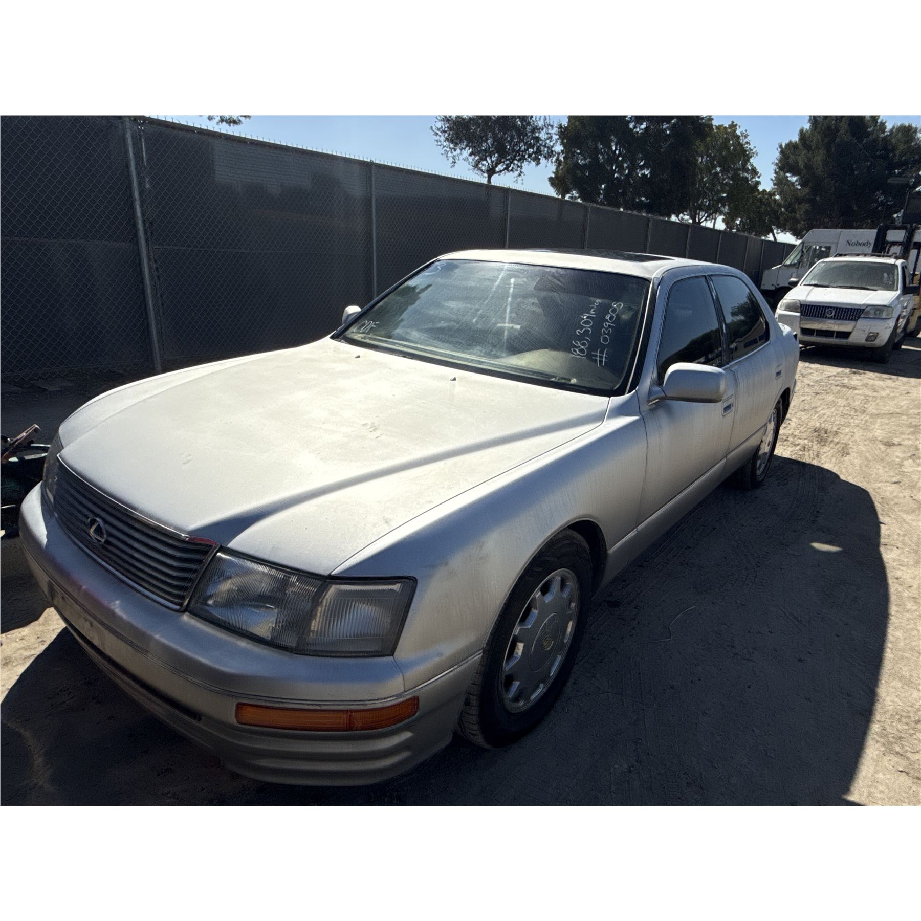 1996 Lexus LS