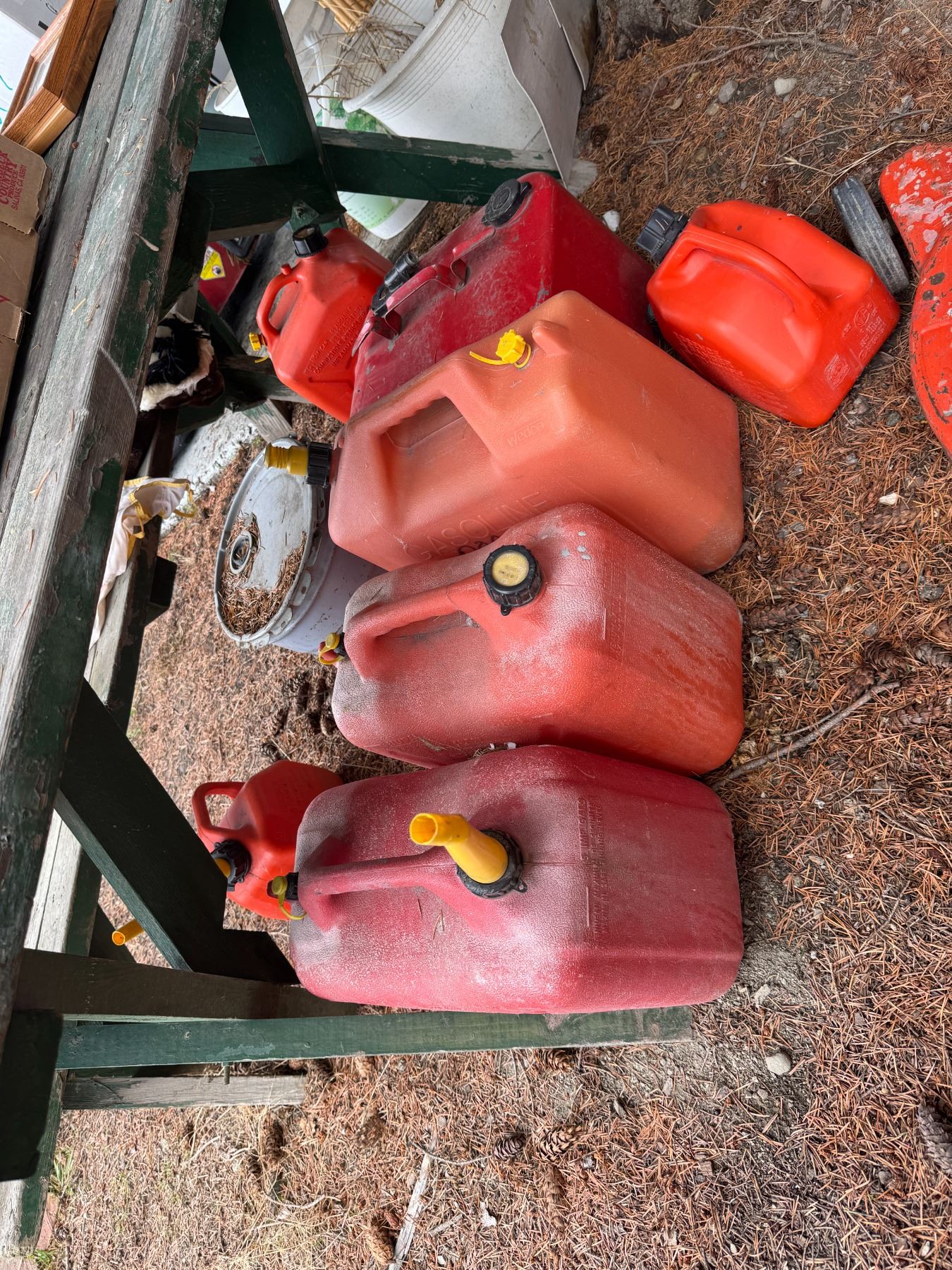 Gas cans