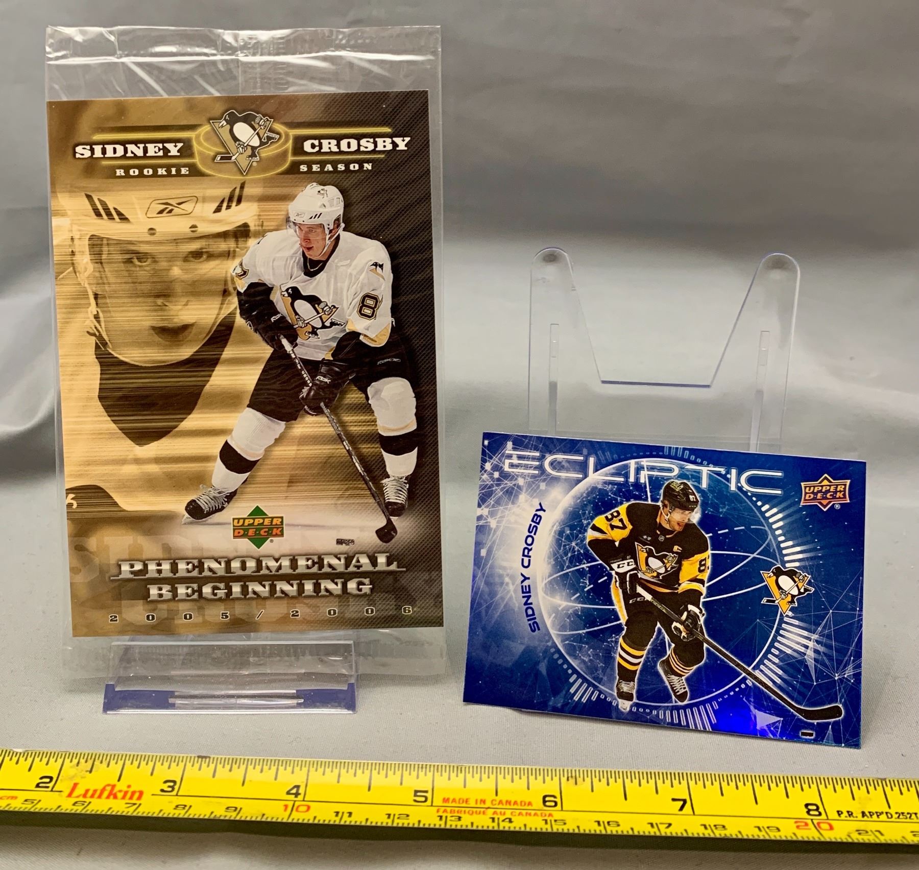 Sidney Crosby Rookie Jumbo Hockey Card & 2023-24 Ecliptic Chrome Hockey ...