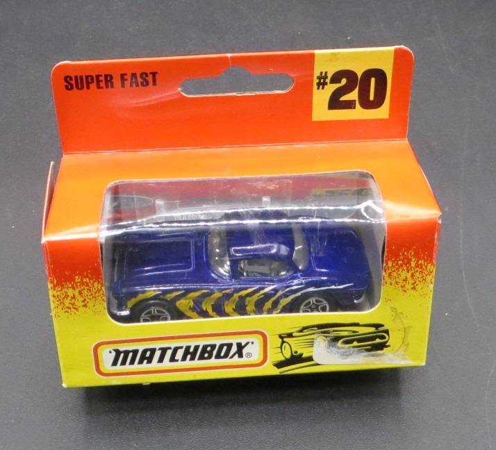 Rare 1996 Matchbox 1/64 SCALE Corvette Purple (MB094)