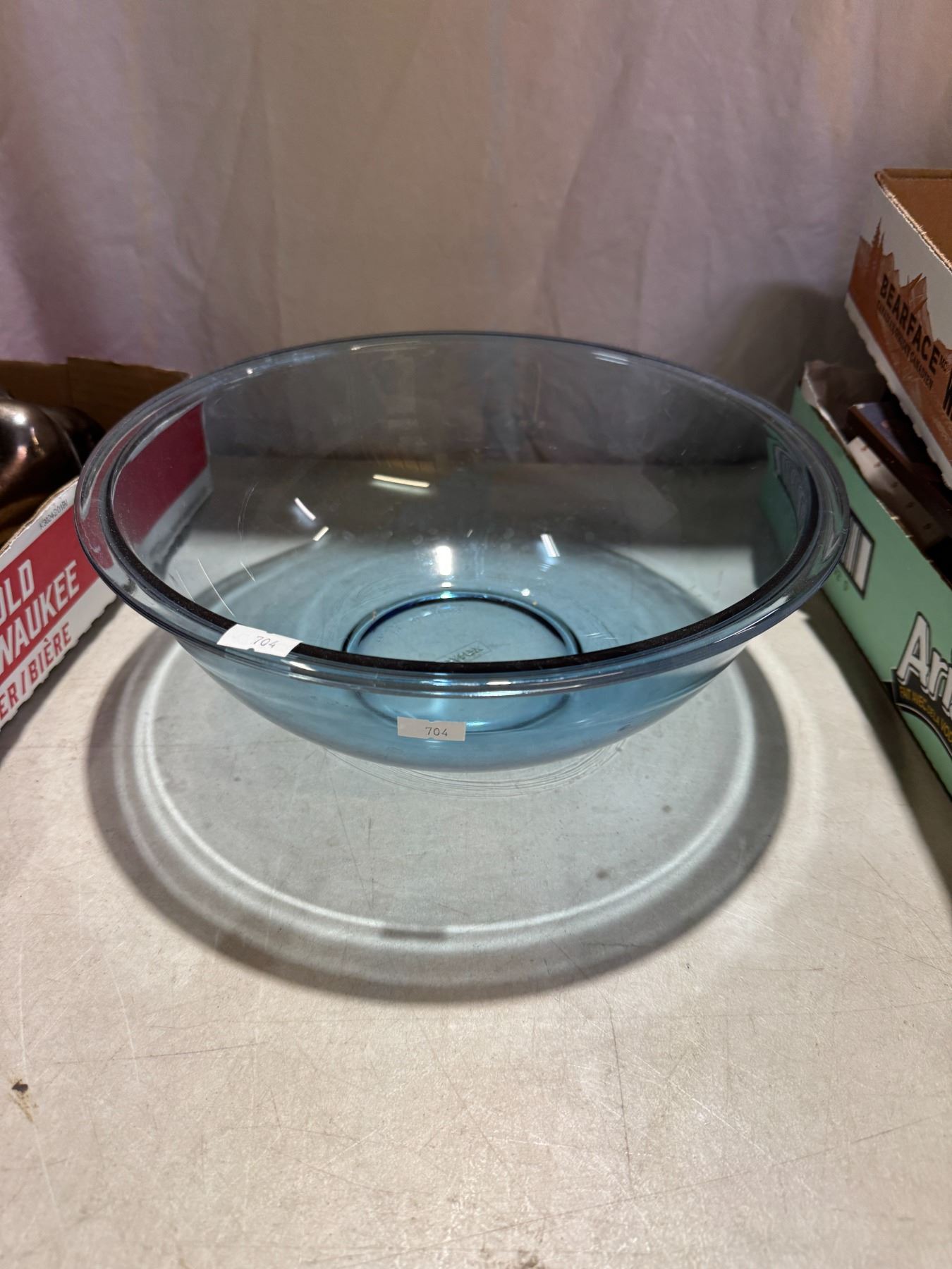 Pyrex glass bowl