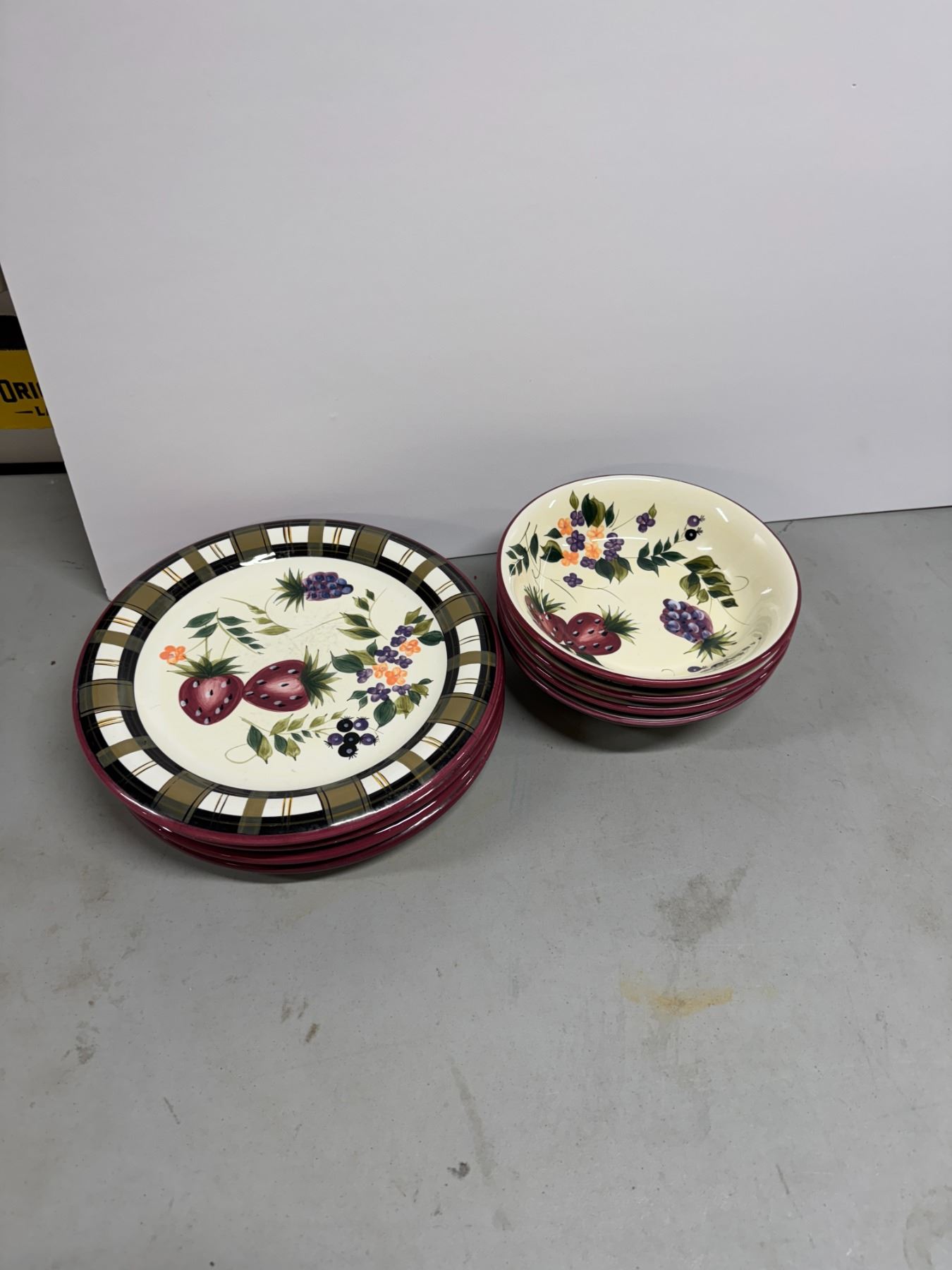 Oneida Strawberry plaid dishware