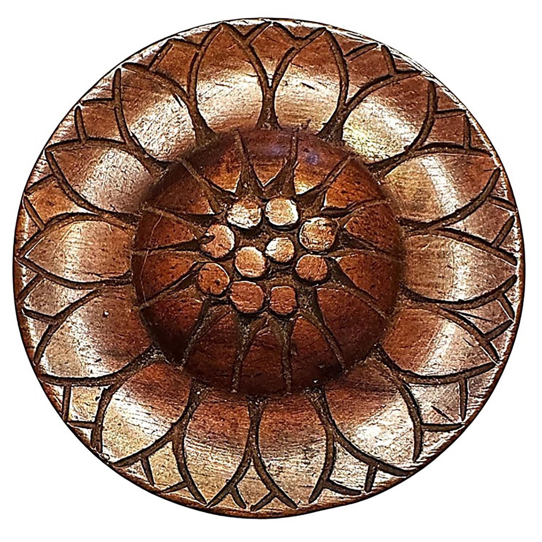 A beautifully carved wood pictorial button