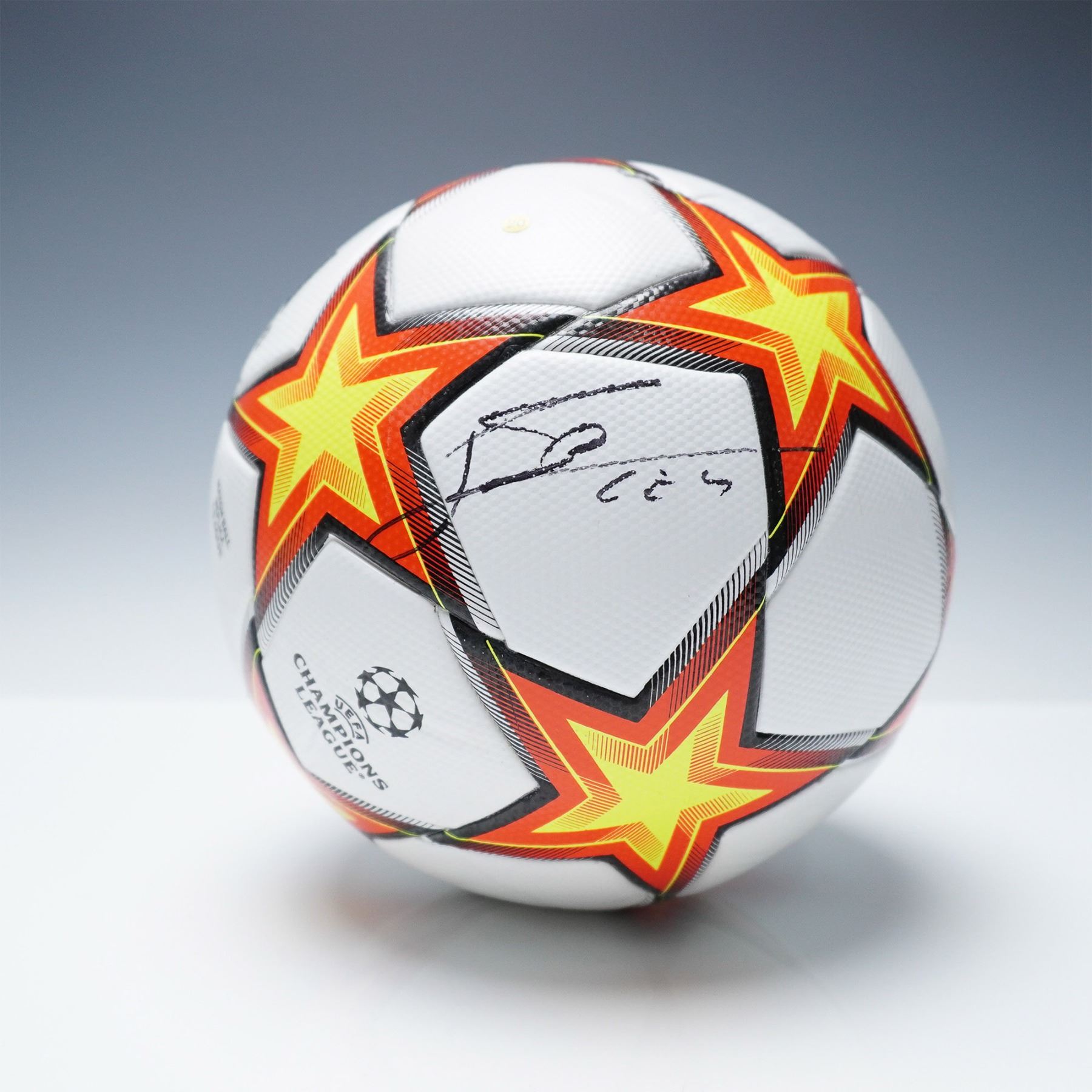 Lionel Messi 2022 Autographed Soccer Ball